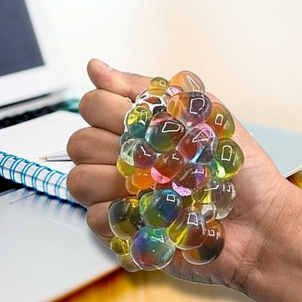 Stress Balls, Mesh Balls For Kids, Rainbow Mesh Grape Squeeze Ball ...